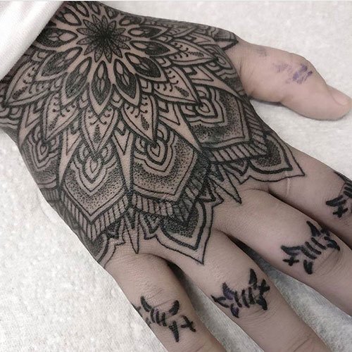38 Best Hand Tattoos For Men Cool Tattoo Designs Ideas For Your Hand 38 Best Hand Tattoos For Men Cool Tattoo Designs Ideas For Your Hand