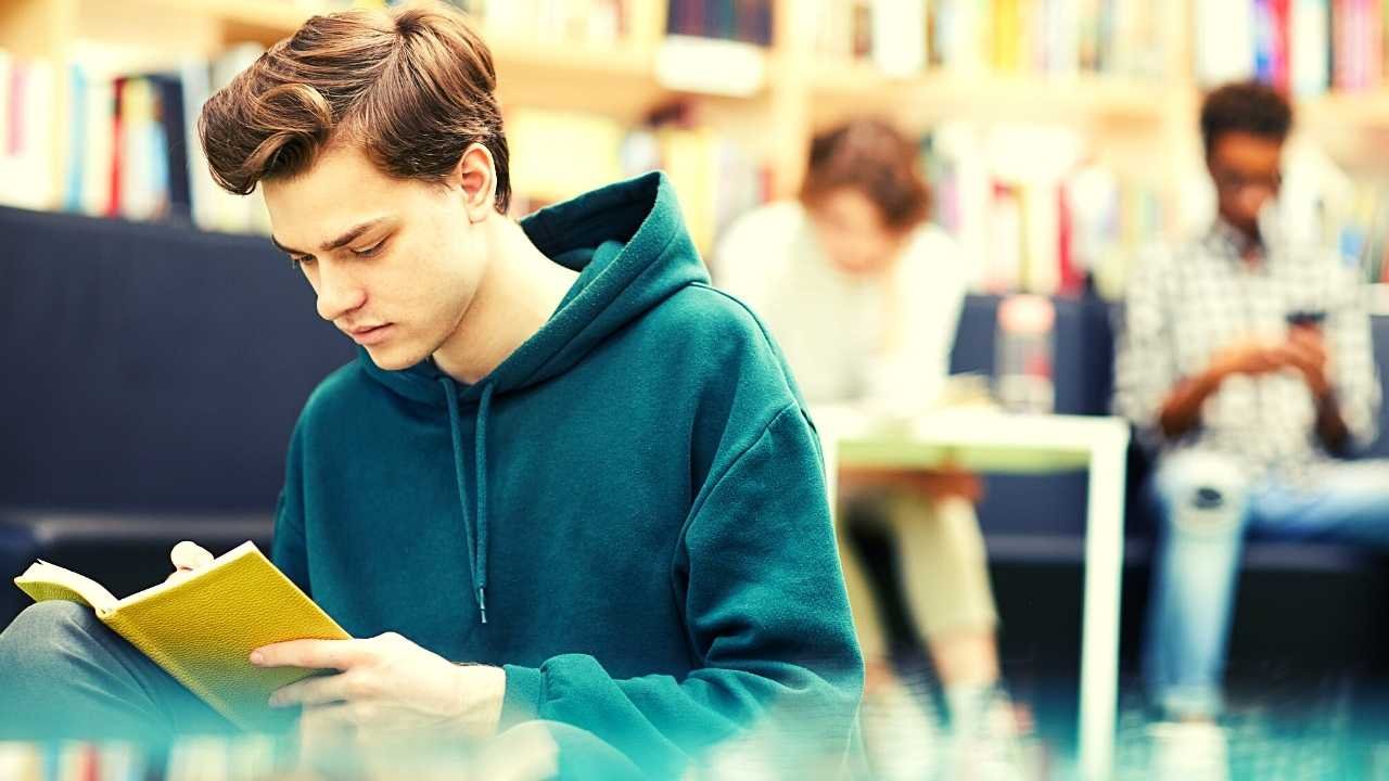 STUDY SECRETS - 4 VCE Strategies Employed By High Scoring Students STUDY SECRETS - 4 VCE Strategies Employed By High Scoring Students