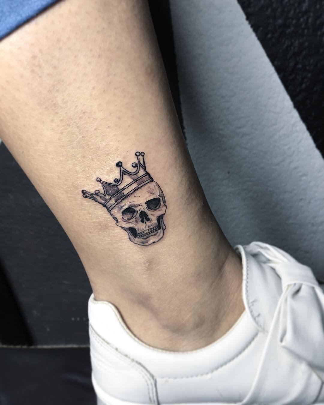 Aggregate 51 Cool Small Tattoos For Men In cdgdbentre